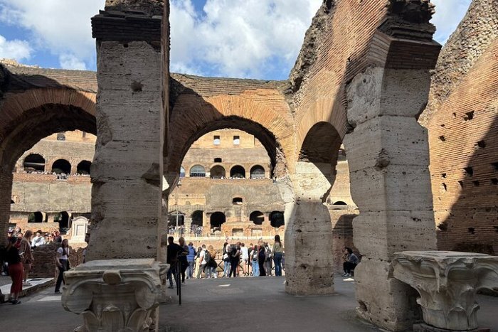 Colosseum with Arena, Roman Forum and Palatine Hill Guided Tour ...